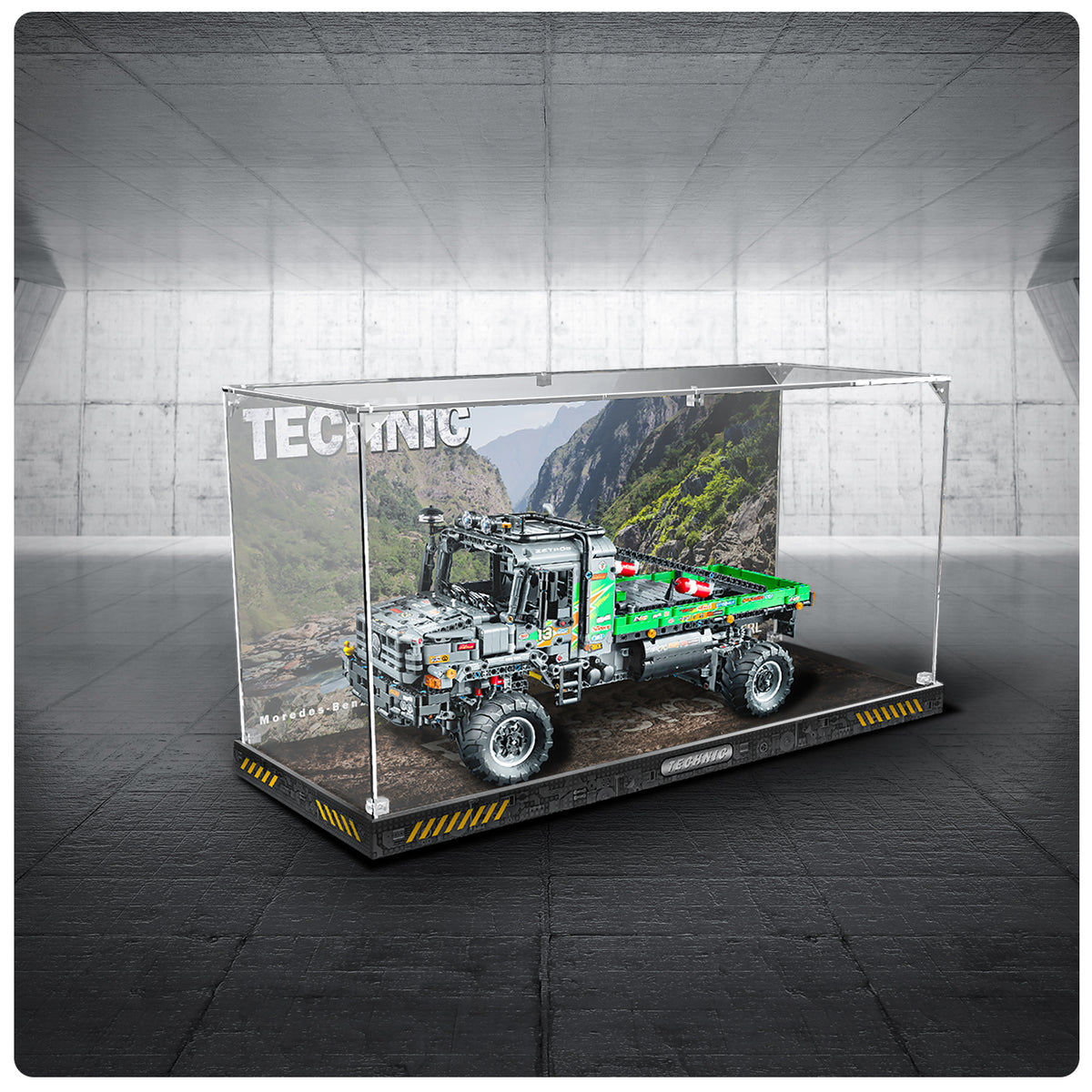 Lego 42129 4x4 Mercedes-Benz Zetros Trial Truck Display Case | BrickFans